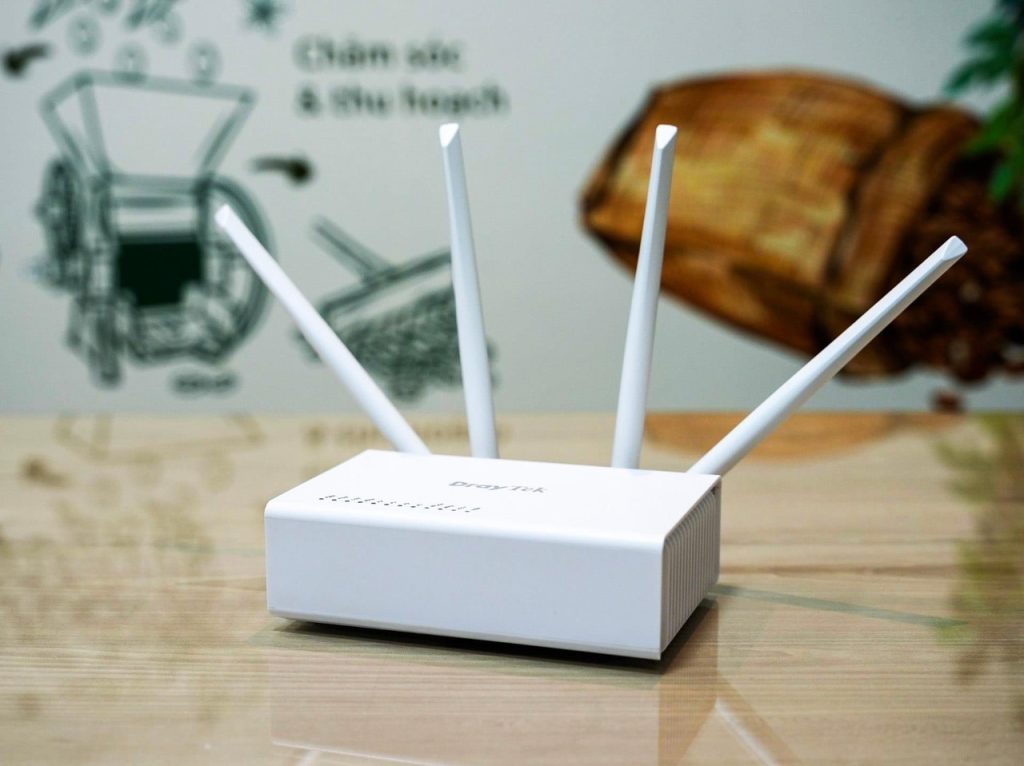 Router WiFi DrayTek Vigor1100ax Chính Hãng, Giá Rẻ Nhất