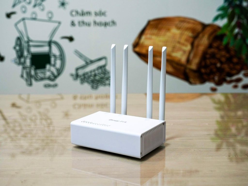 Router WiFi DrayTek Vigor1100ax Chính Hãng, Giá Rẻ Nhất